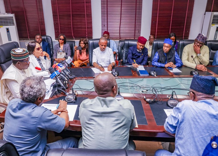 FG meets NLC, TUC leaders over strike