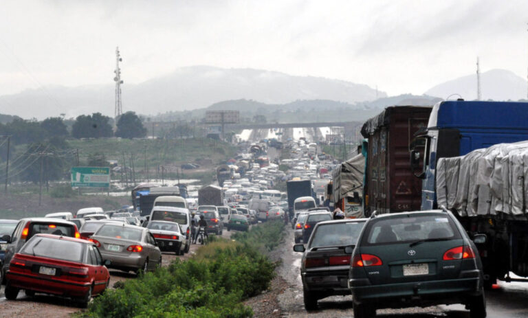 FG reopens Abuja–Kaduna–Kano road for Eid travel - TheStar